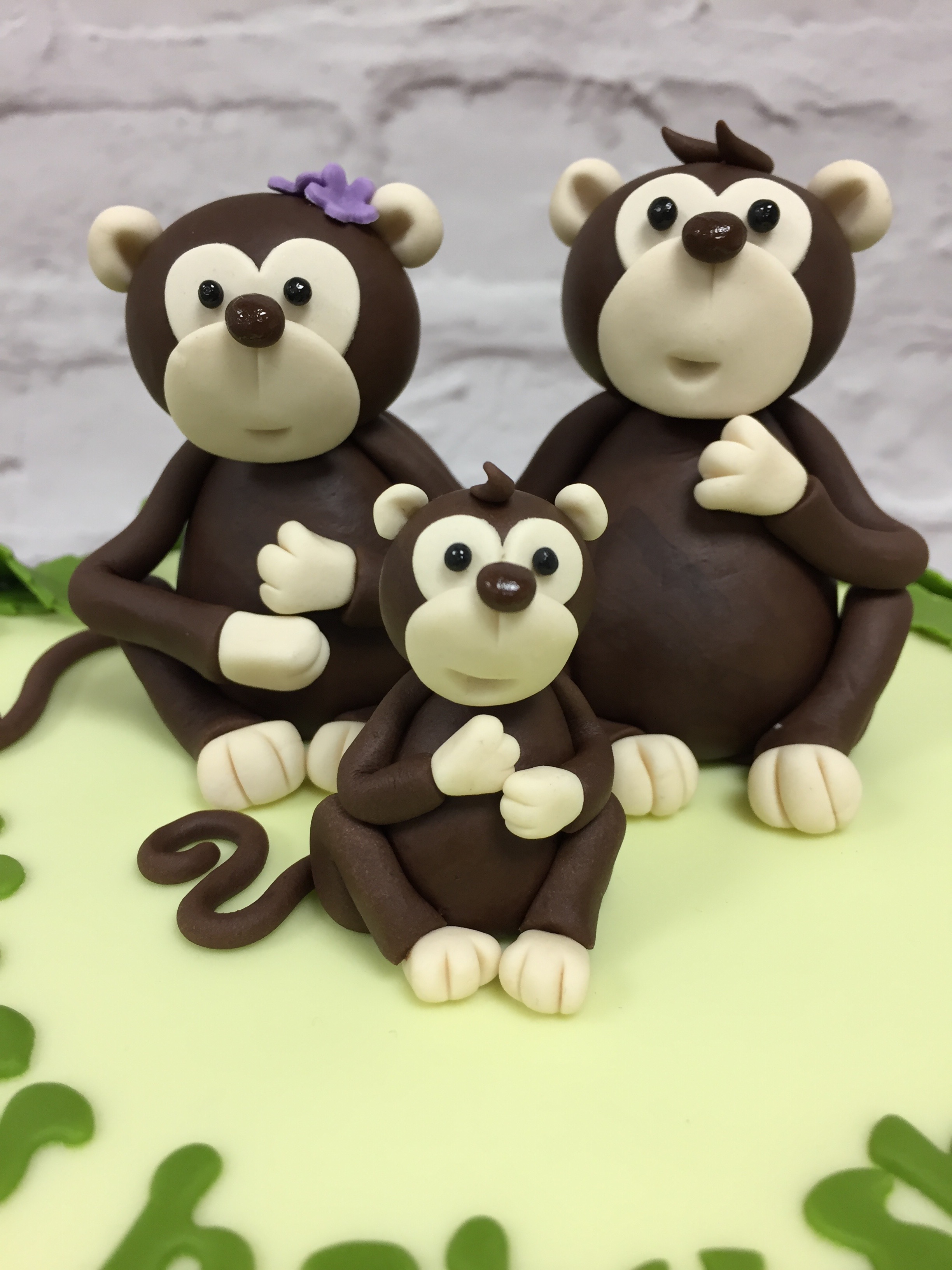 Calico and Cake – Bespoke cakes